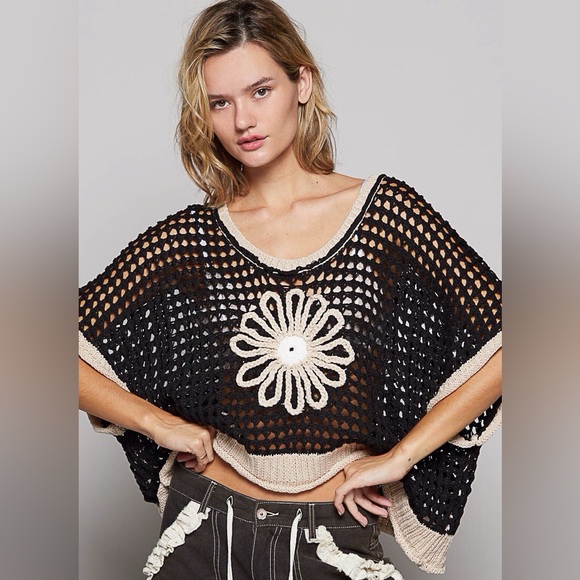 POL | Sweaters | Nwt Pol Sweater Black Beige Floral Design Loose Weave ...